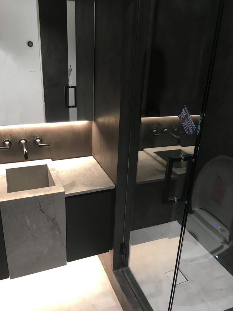 Microtopping for Bathroooms - Los Angeles Microcement